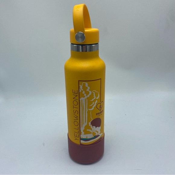 Hydro Flask | Other | Rare Hydro Flask 2 Oz Limited Edition Yellowstone ...